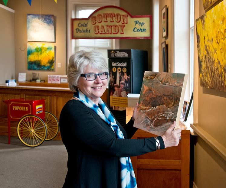 Susan Reynolds - In The Hills