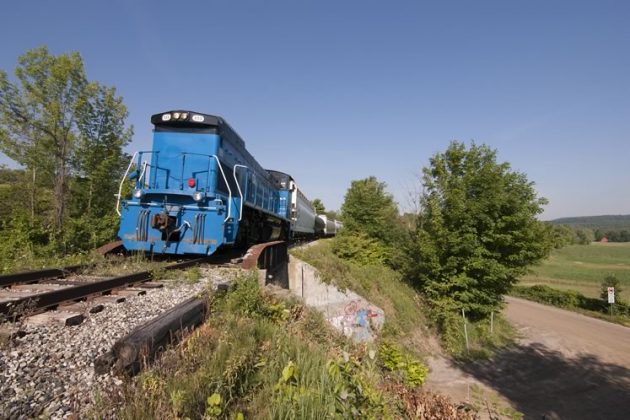Will the Credit Valley Explorer Return? - In The Hills